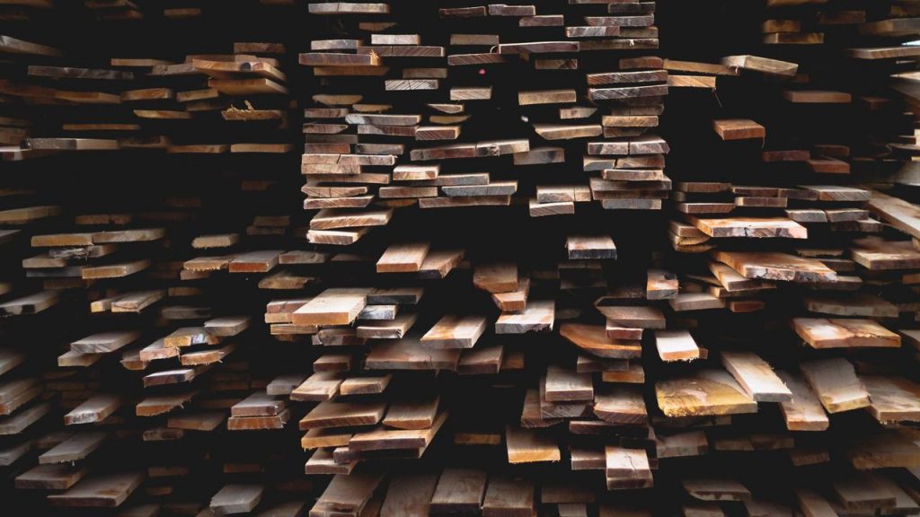 Complete Guide to Hardwood and Softwood Lumber Grades