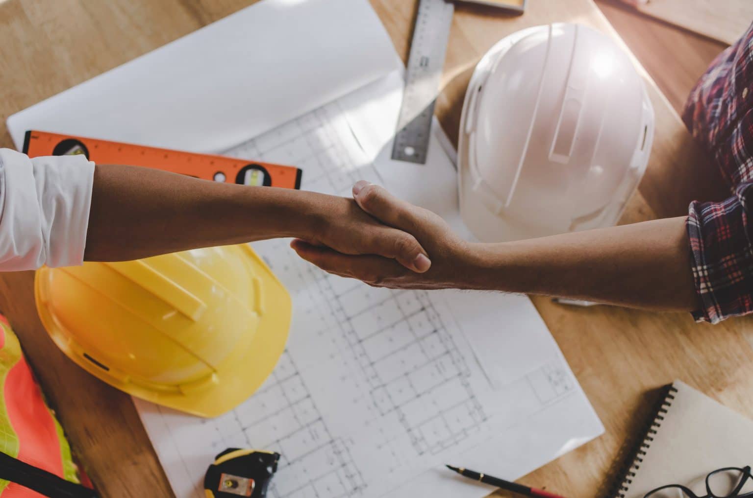 6 Types of Construction Contracts Common in the Industry